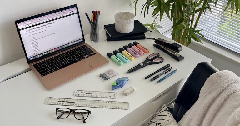 The Essential School Supply List for Online College - Online Student Life
