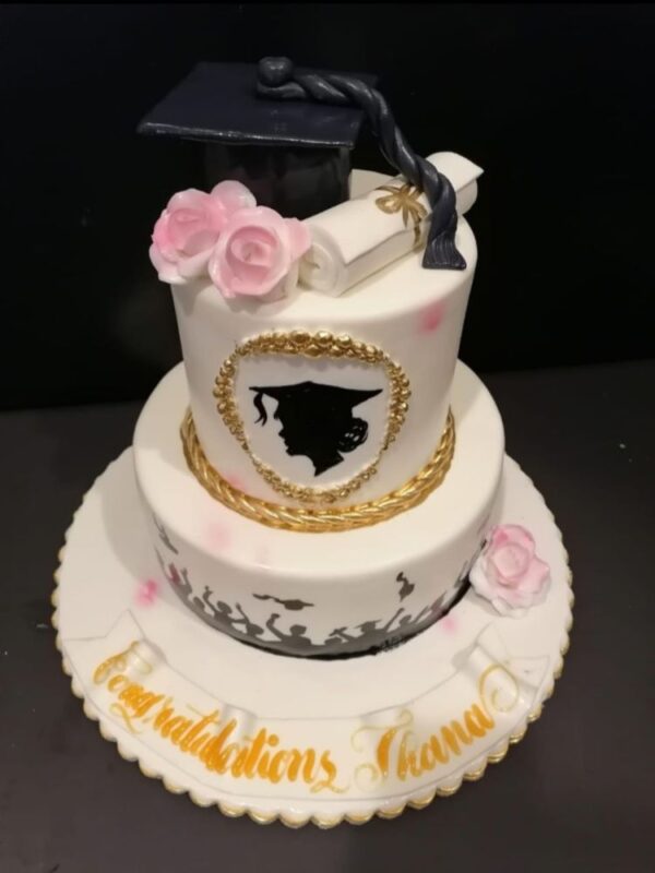 Graduation Party Dessert Ideas Guests Will Love - Online Student Life